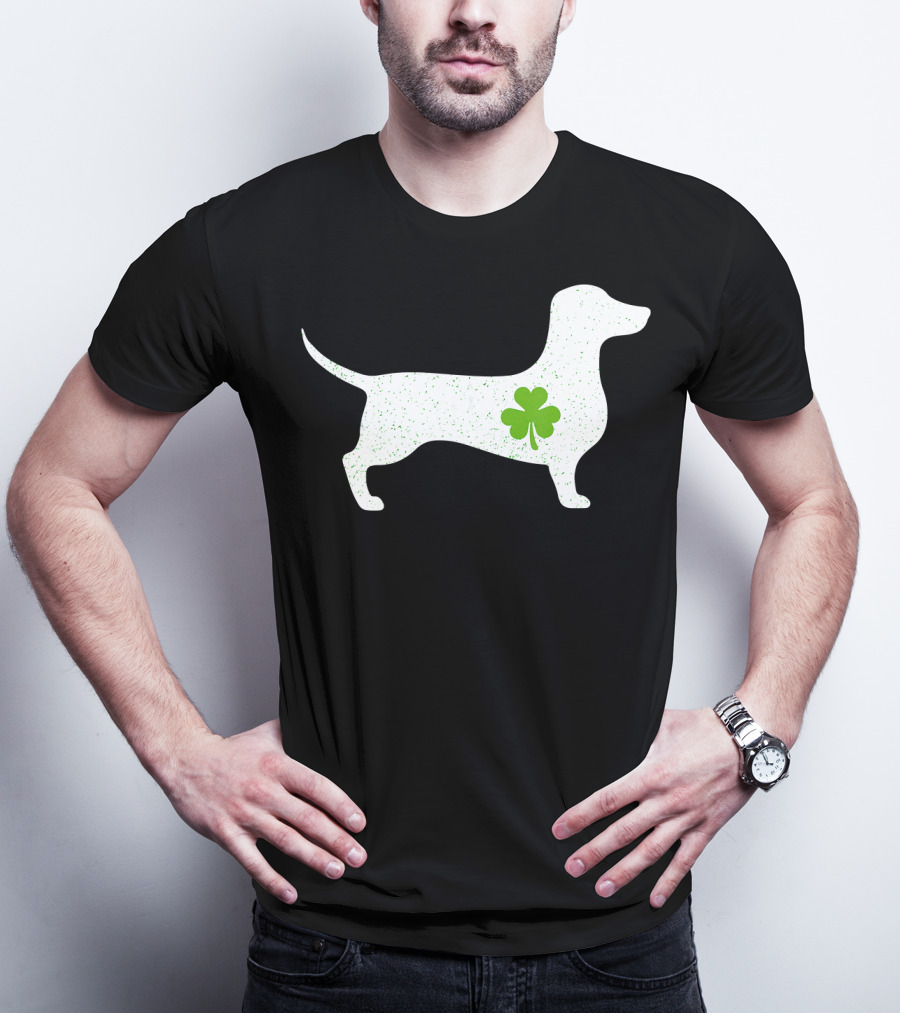 Dachshund St Patricks Day Lucky Mama Mom Dog Shamrock T-Shirt