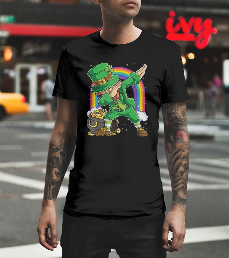 Dabbing Leprechaun St Patricks Day Boys Dab With Pot Of Gold And Rainbow T-Shirt