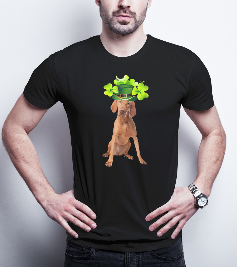 St Patricks Day Hungarian Vizsla Dog With Irish Clover Hat T-Shirt