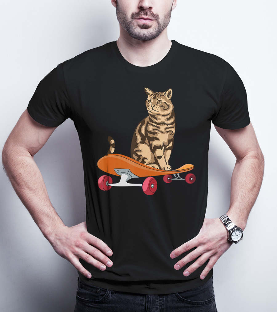 Funny Cat Skateboarding Animal Lover T-Shirt