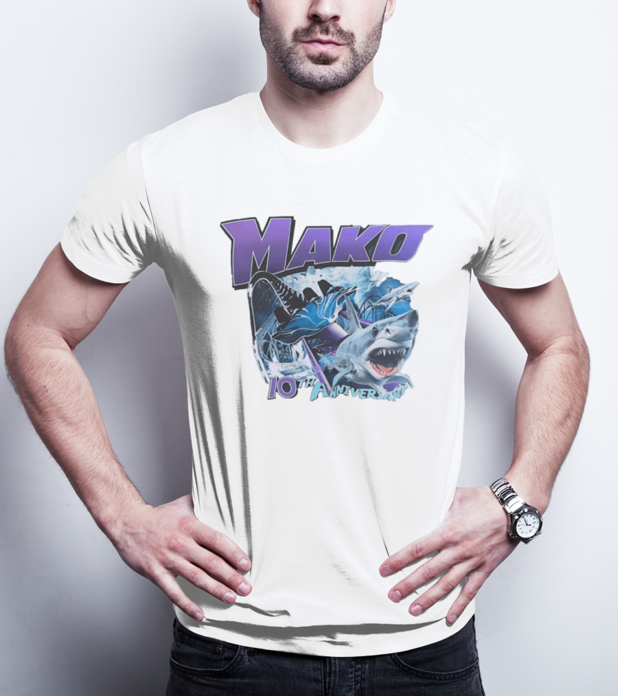 Mako 10th Anniversary SeaWorld Roller Shark Underwater Ocean Adventure T-Shirt