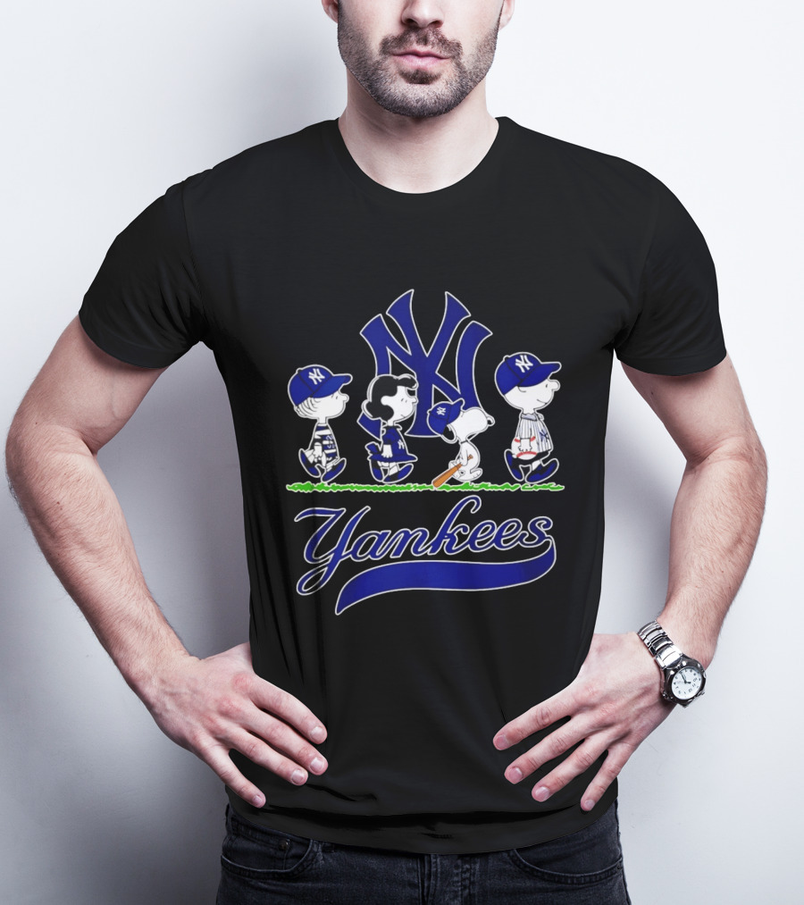 New York Yankees Peanuts Characters Abbey Road Snoopy T-Shirt