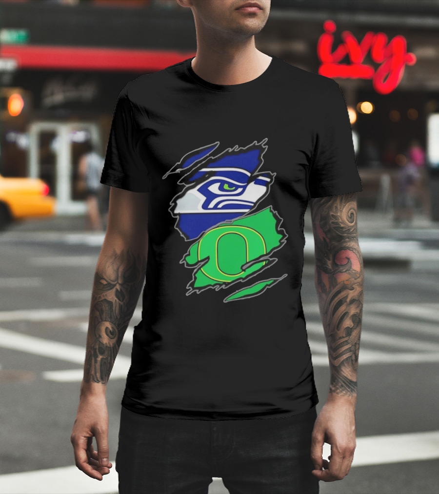 Seattle Seahawks Oregon Ducks Two Teams One Heart Scratch T-Shirt