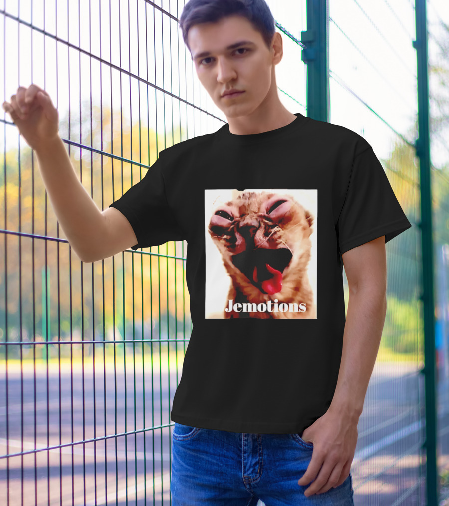 Jemotions Cat Funny Kitten Face Hilarious Expression T-Shirt