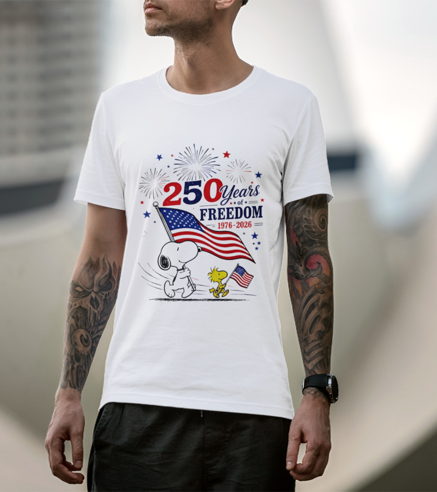 Snoopy Woodstock 250 Years Of Freedom 1776 2026 American Flag Fireworks Independence T-Shirt
