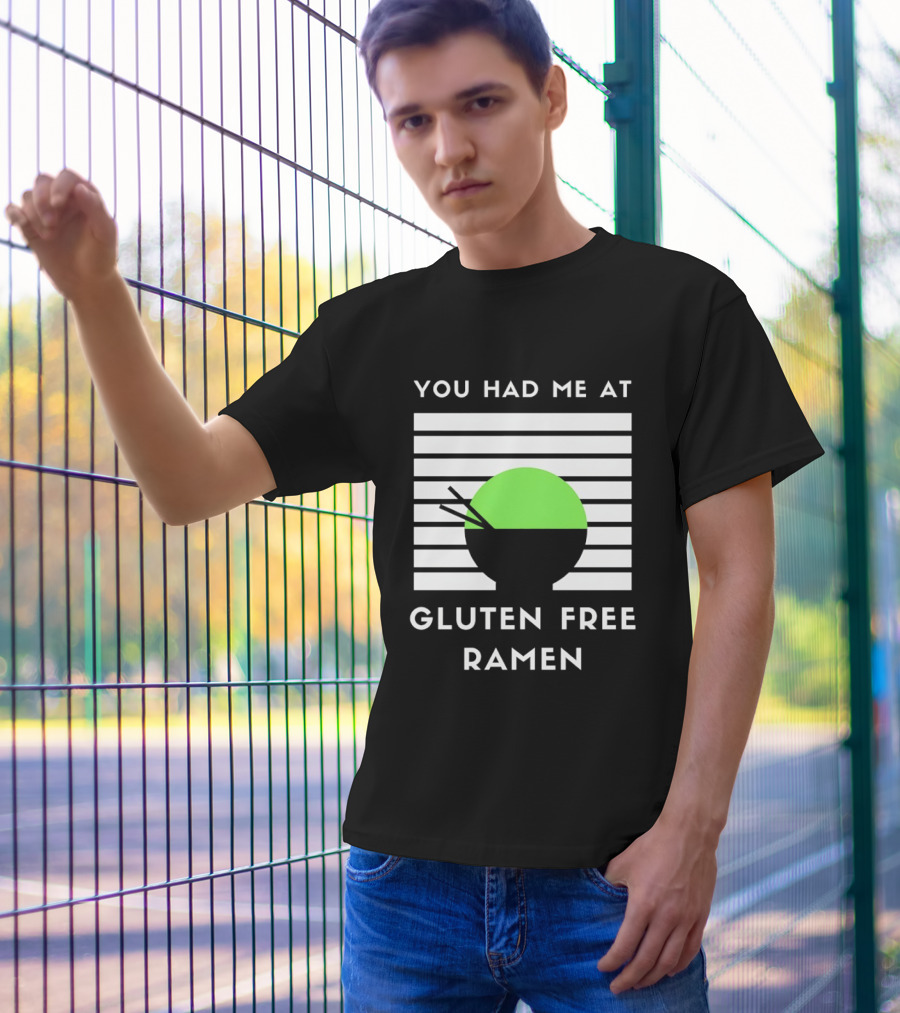 You Had Me At Gluten Free Ramen Retro Style Lines Green Circle T-Shirt