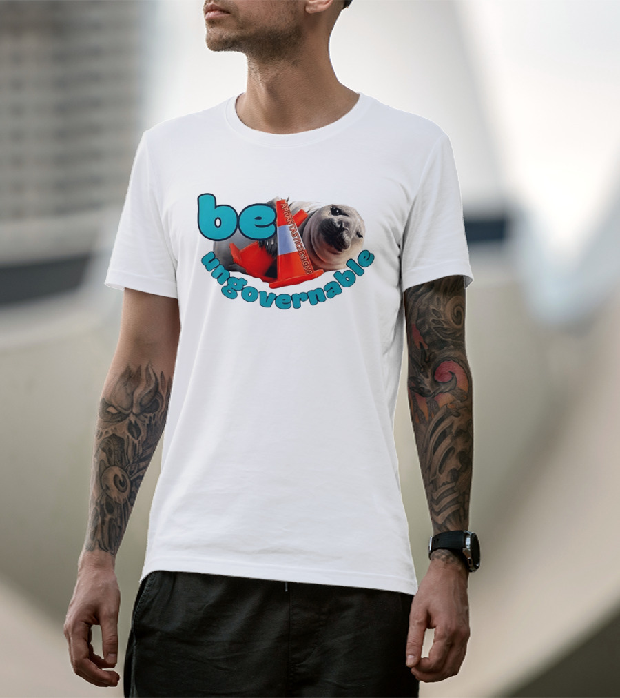 Be Ungovernable Seal Holding Traffic Cone Aphantastic Designs T-Shirt