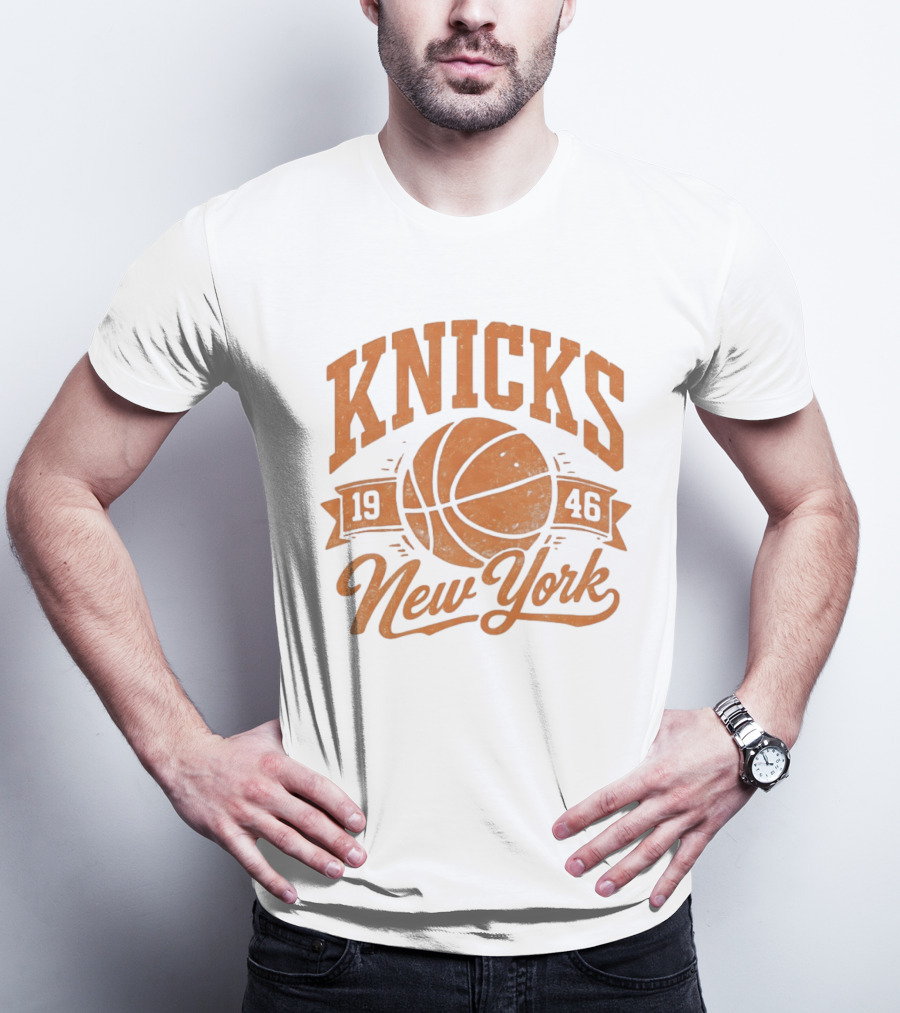 Knicks 1946 New York Distressed Basketball T-Shirt