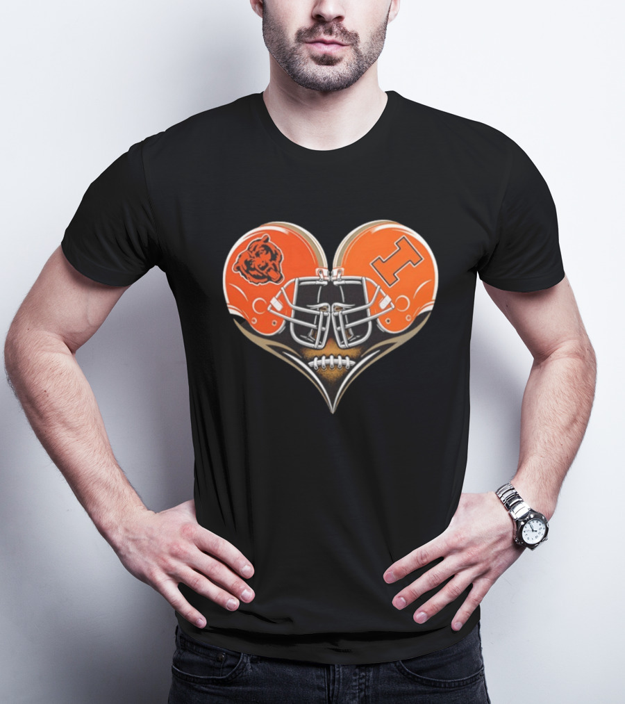 Chicago Bears And Illinois Fighting Illini Helmet Heart T-Shirt