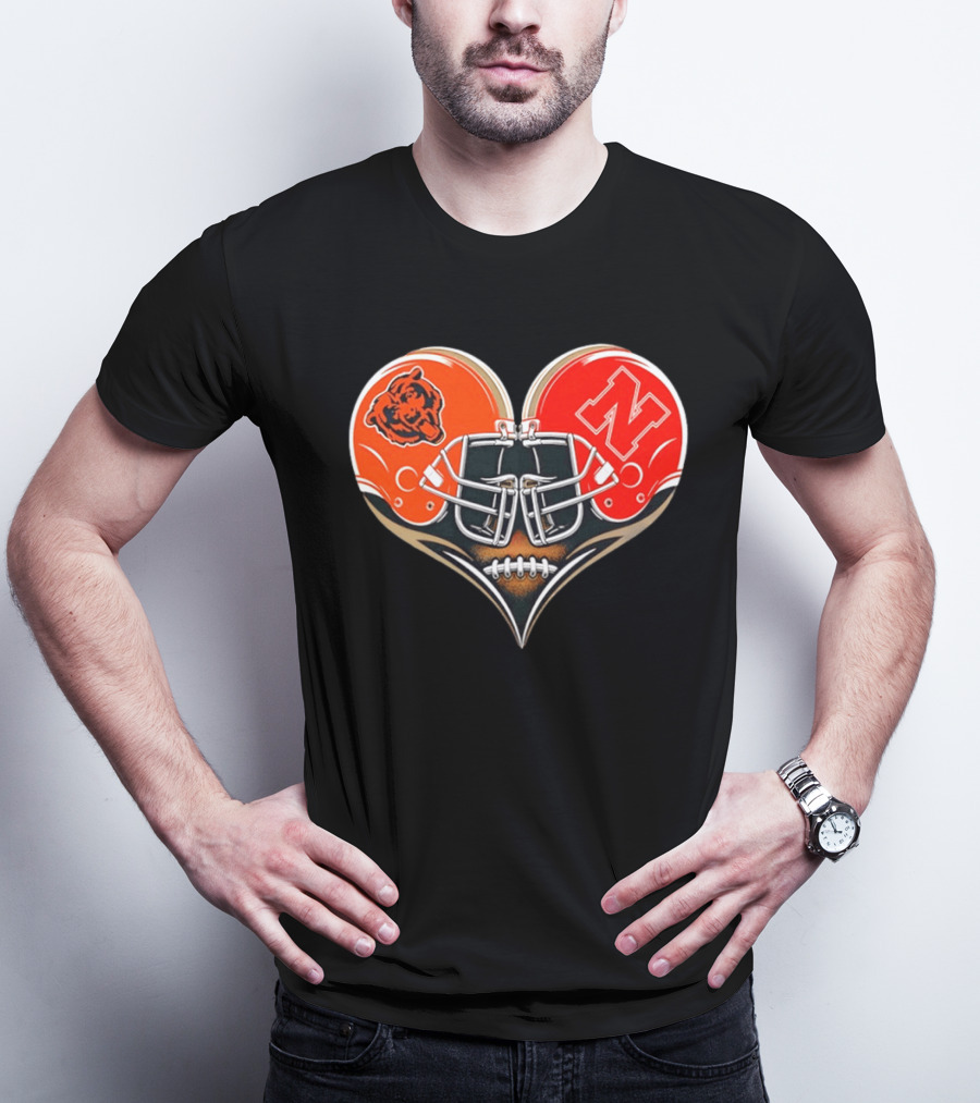 Chicago Bears Nebraska Cornhuskers Heart Shaped Helmets Football Fan Gear T-Shirt