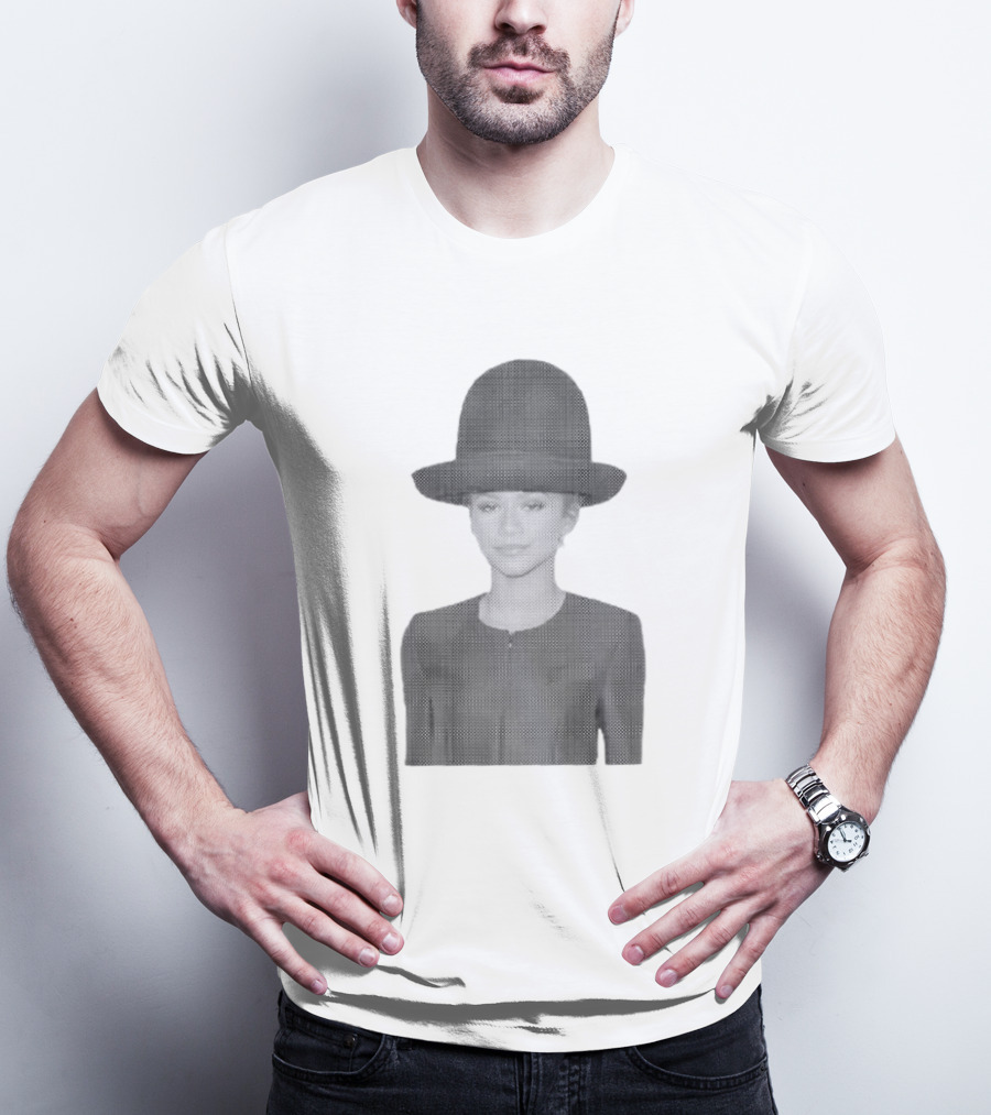 Zendaya Halftone Minimalist Style Fashion Influence T-Shirt