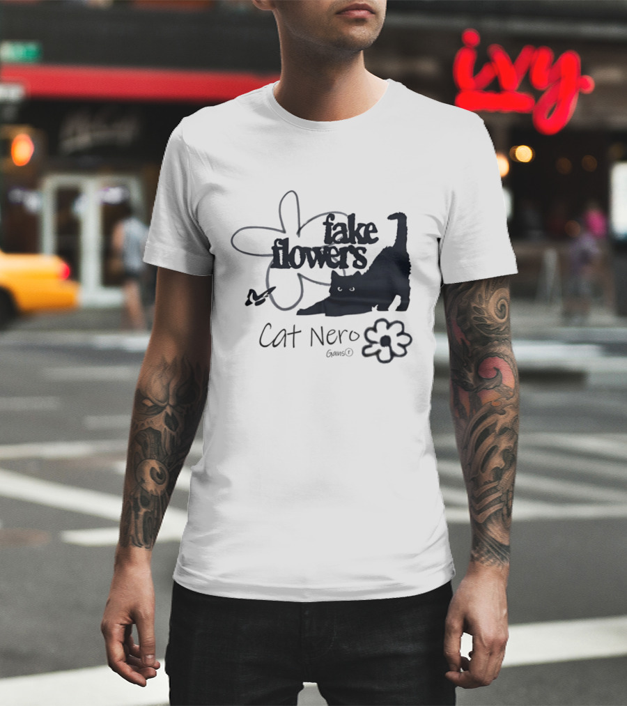 Cat Nero Fake Flowers Gains Floral Aesthetic Butterfly T-Shirt