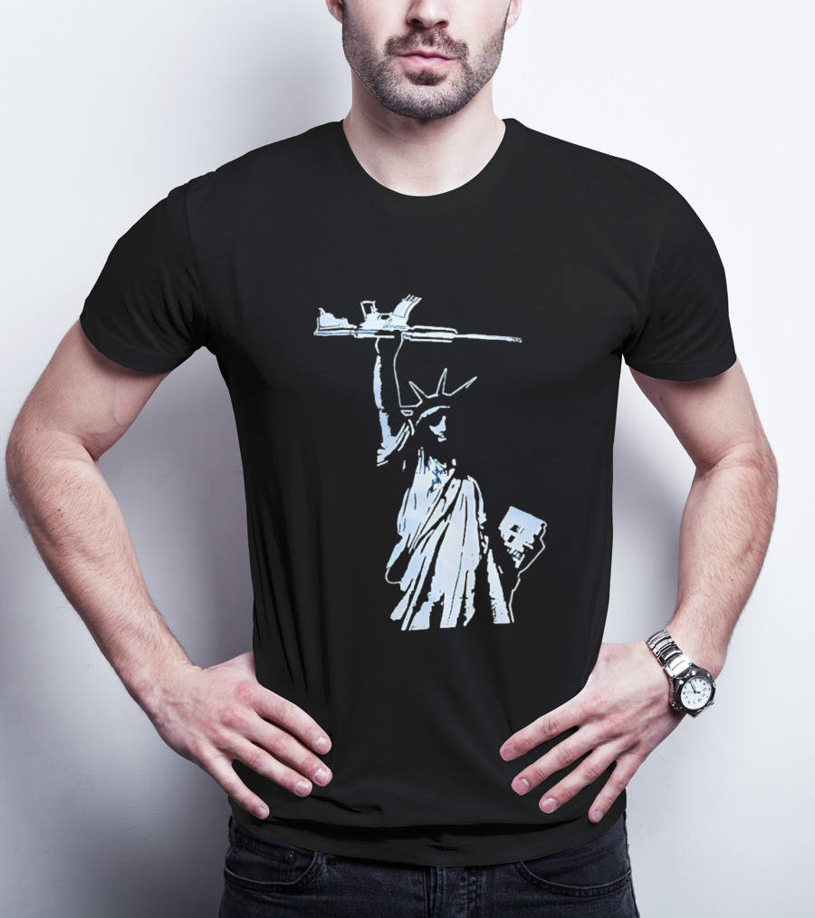 Statue Of Liberty Holding Assault Rifle July 4th Independence T-Shirt