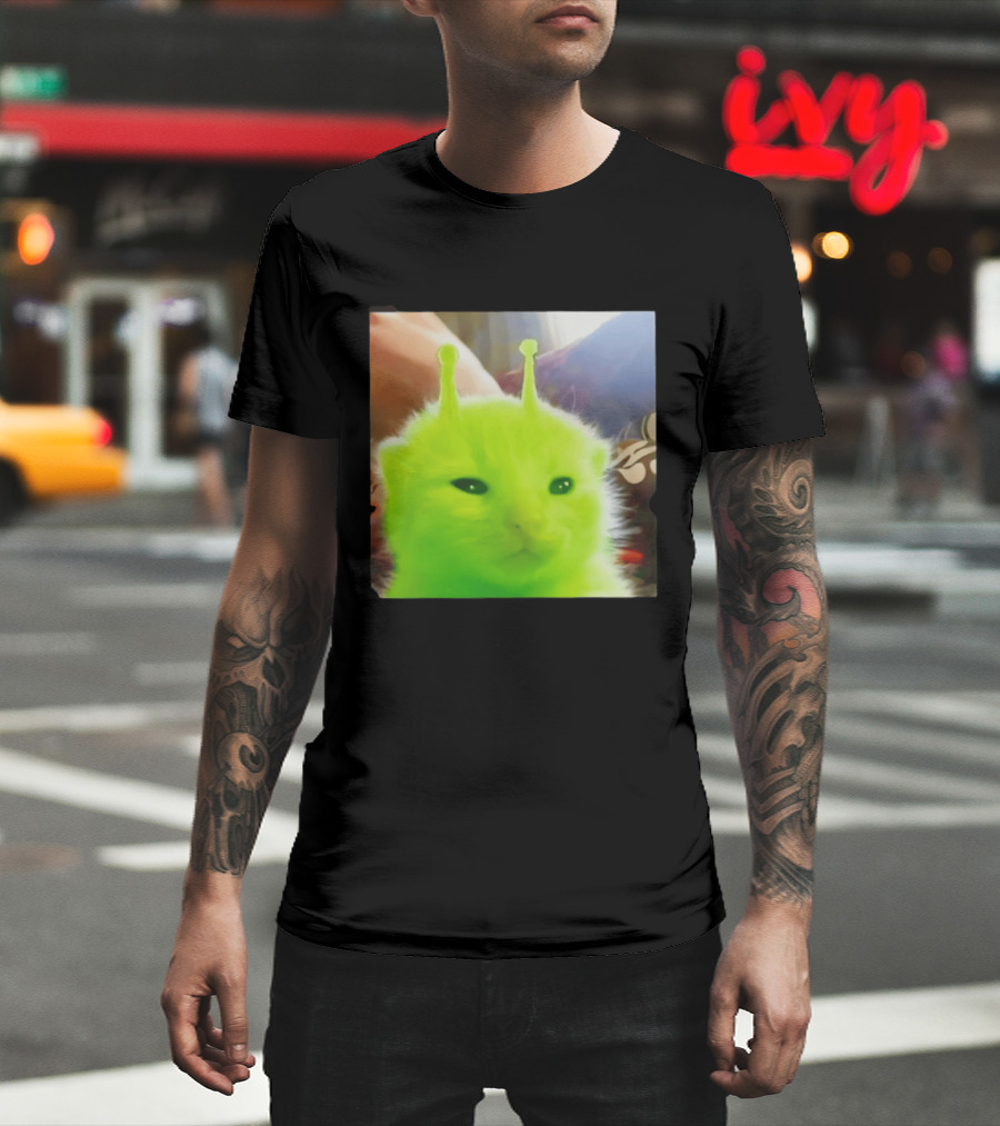 Gleep Alien Kitty Green Cat Antennae Fluffy Feline Fantasy T-Shirt