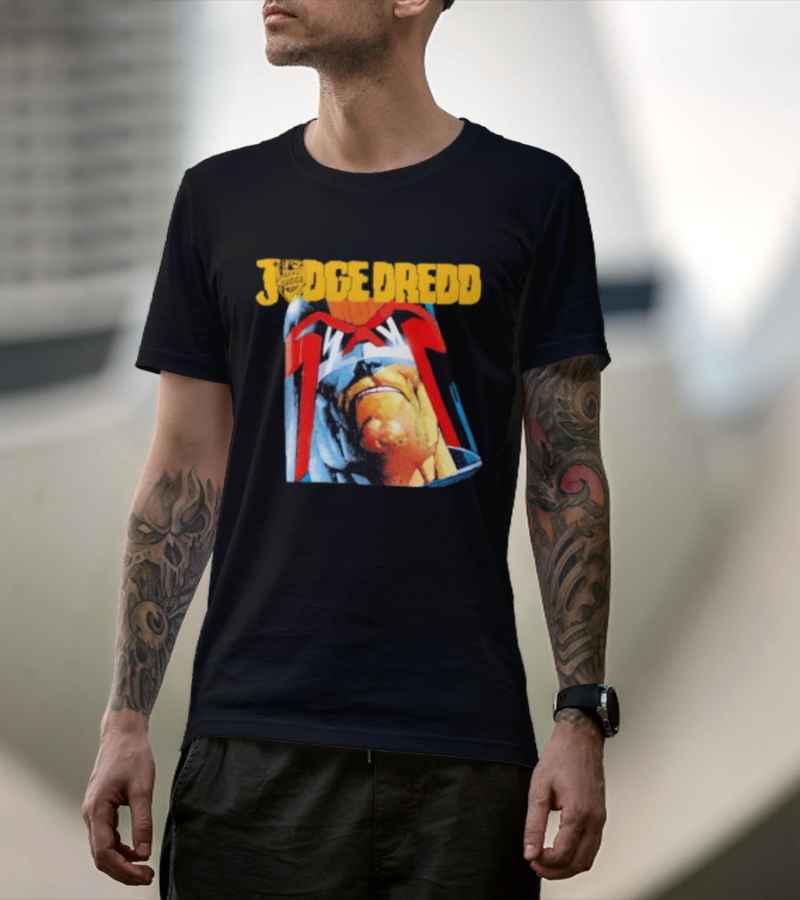 Judge Dredd Face Of Justice Iconic 2000 AD Comic Book Cover T-Shirt