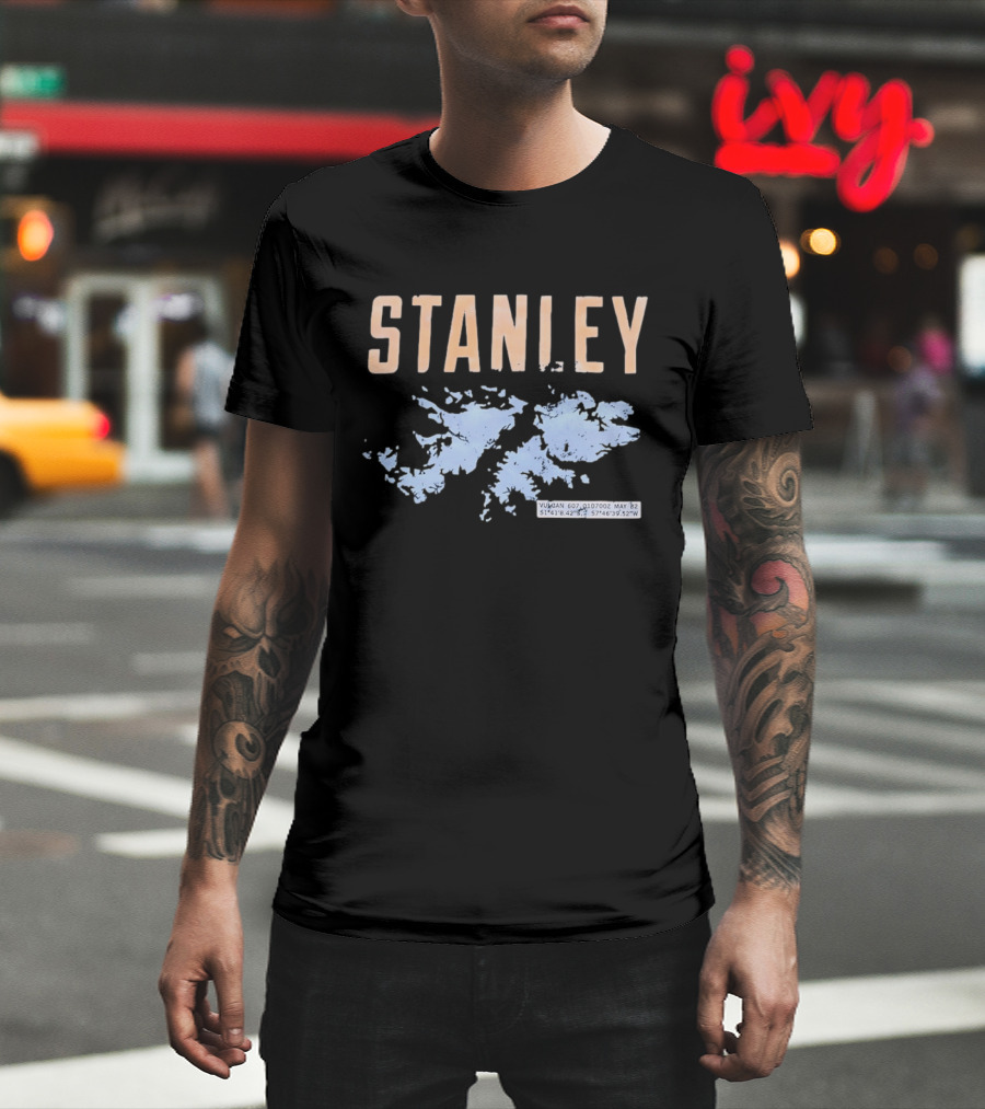 Stanley Falkland Islands Vulcan 607 May 82 Coordinates Operation Black Buck T-Shirt