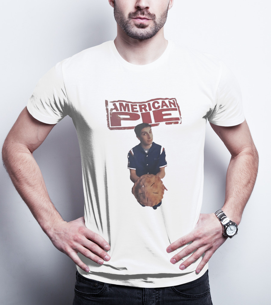 Jason Biggs As Jim Levenstein Holding Pie American Pie Movie T-Shirt