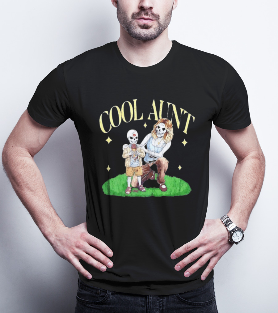 Cool Aunt Skeleton Family Halloween Fun T-Shirt
