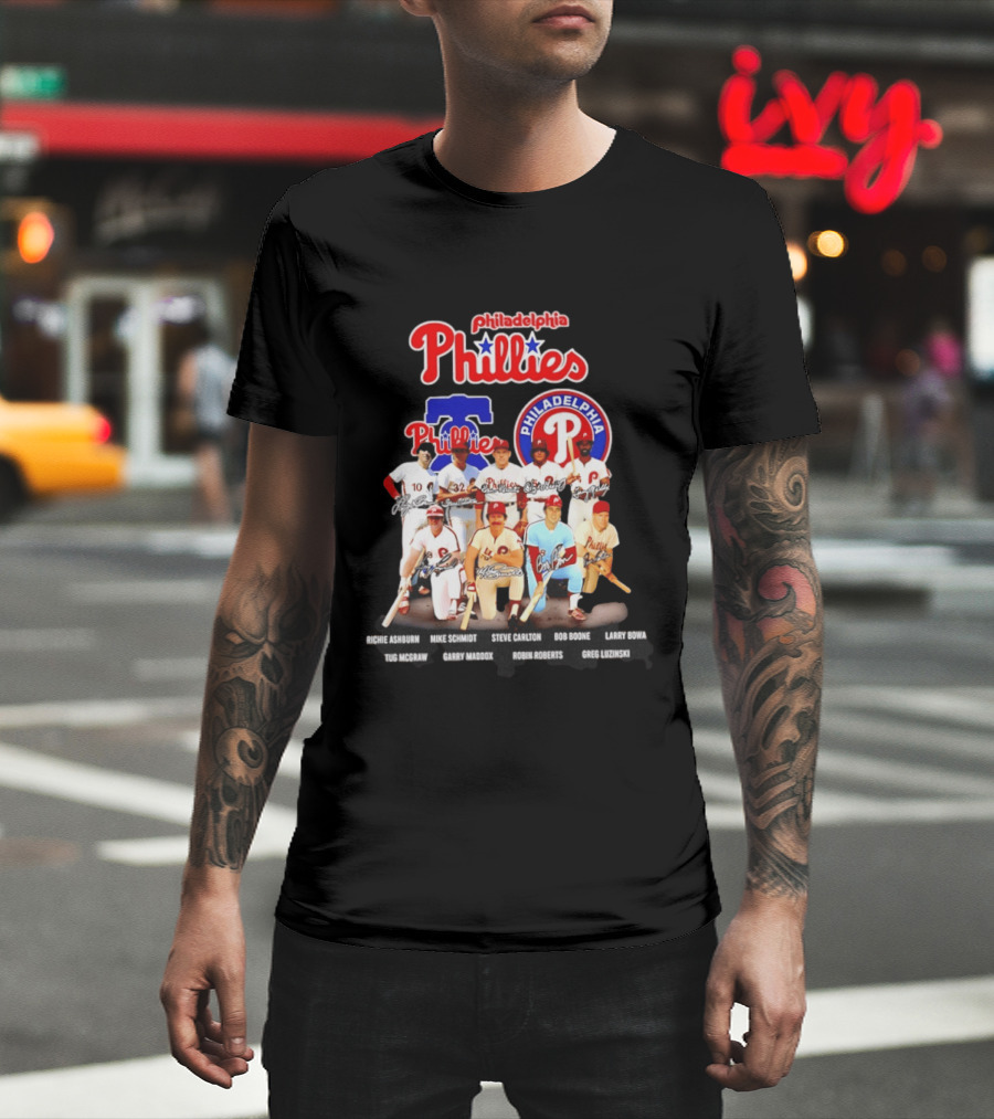 Philadelphia Phillies Legends Ashburn Schmidt Carlton Boone Bowa McGraw Maddox Roberts Luzinski Signatures Vintage Players T-Shirt
