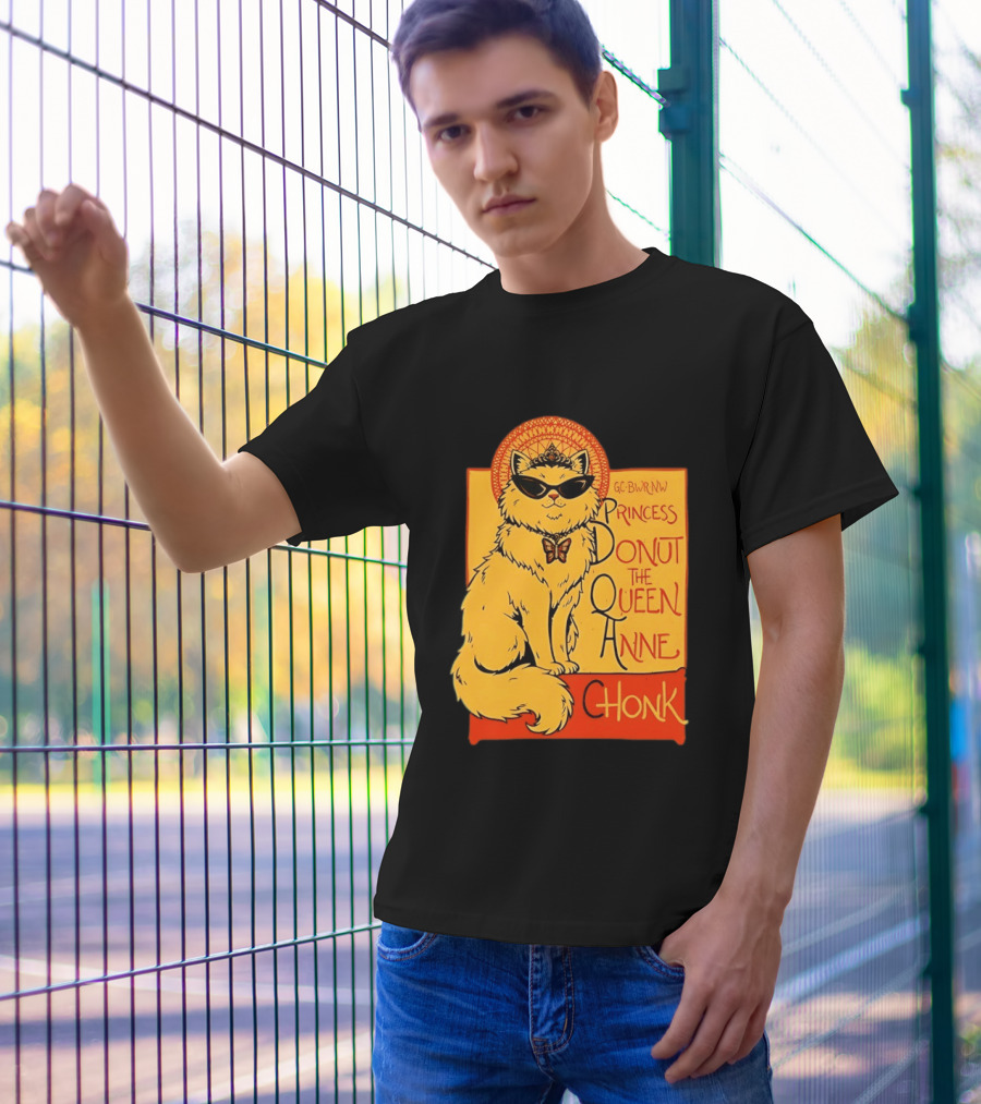 Princess Donut The Queen Anne Chonk Dungeon Crawler Carl Cat T-Shirt