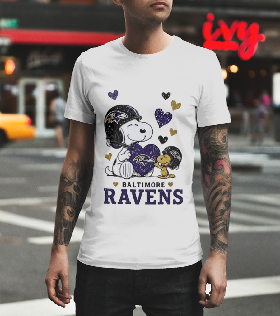 Baltimore Ravens Peanuts Snoopy Woodstock Love Laughter Hearts T-Shirt