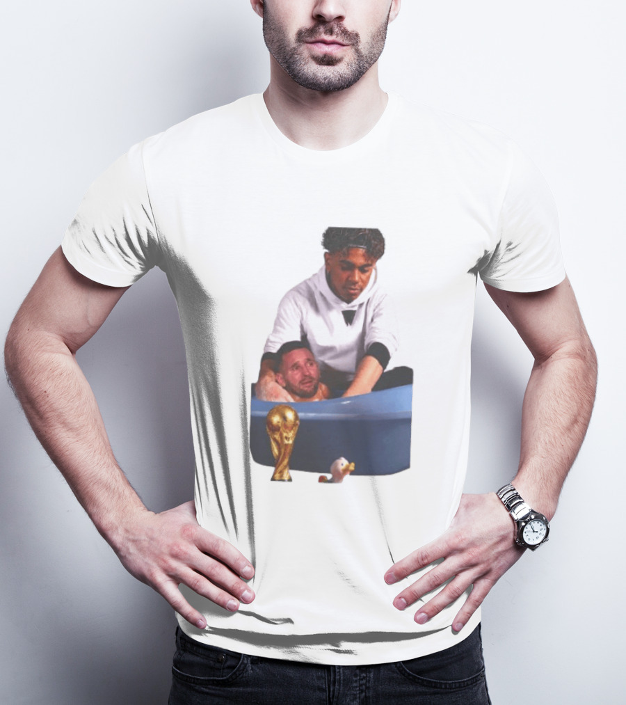 Lamine Yamal Lionel Messi Bathtub Meme World Cup Trophy T-Shirt