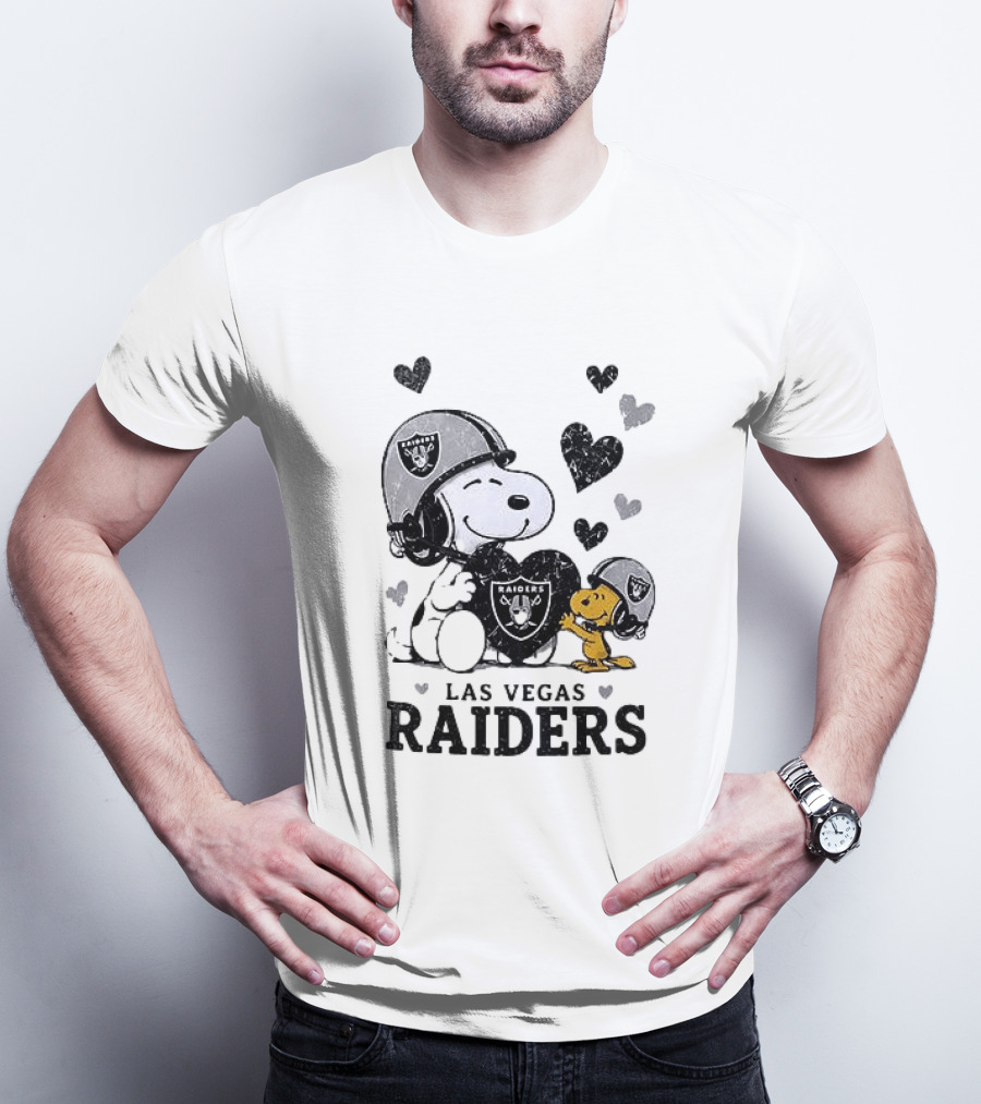 Las Vegas Raiders Peanuts Snoopy Woodstock Love And Laughter Hearts T-Shirt
