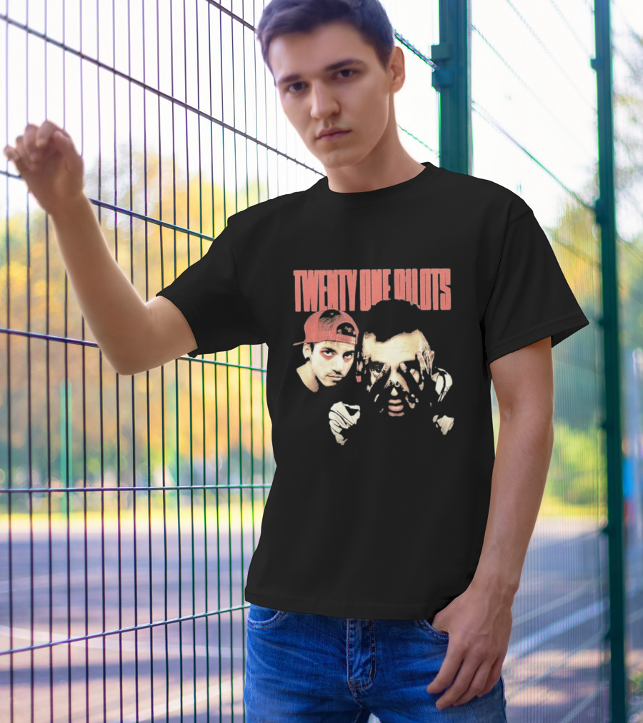 Twenty One Pilots Blurryface Anniversary Art Redʌctdif Ensemble T-Shirt