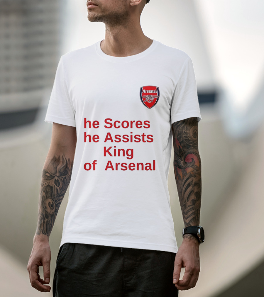 B﻿ukayo Saka He Scores He Assists King Of Arsenal T-Shirt