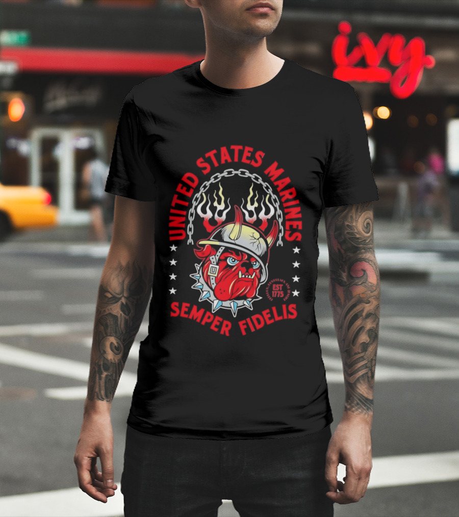 United States Marines Semper Fidelis Bulldog Helmet EST 1775 T-Shirt