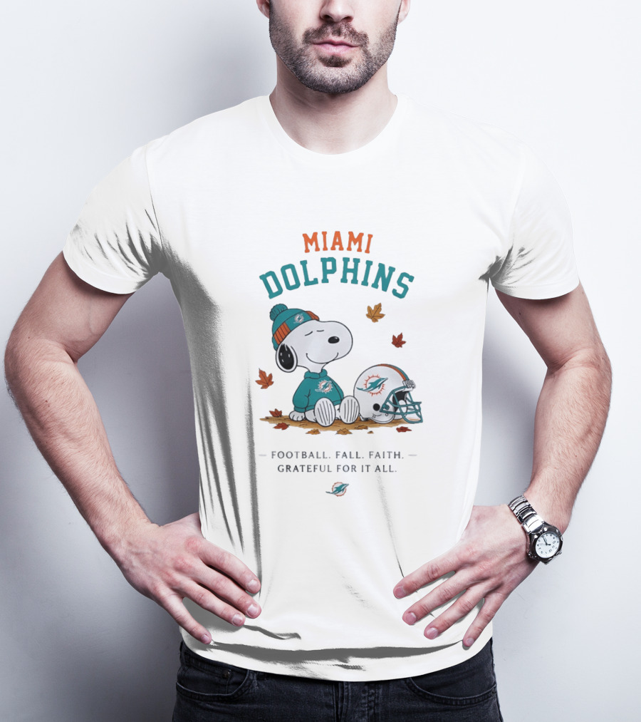Miami Dolphins Snoopy Football Fall Faith Grateful For It All Peanuts NFL Helmet Team Fan T-Shirt