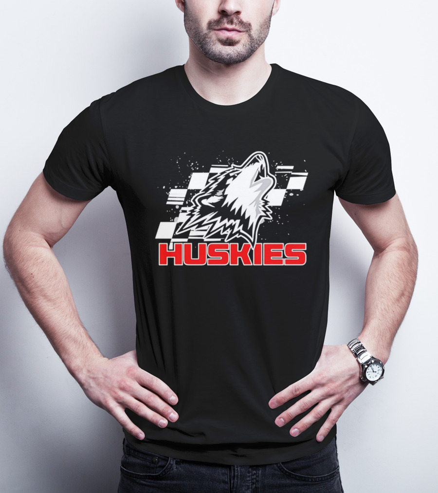 Huskies Howling Checkered Racing Flag T-Shirt