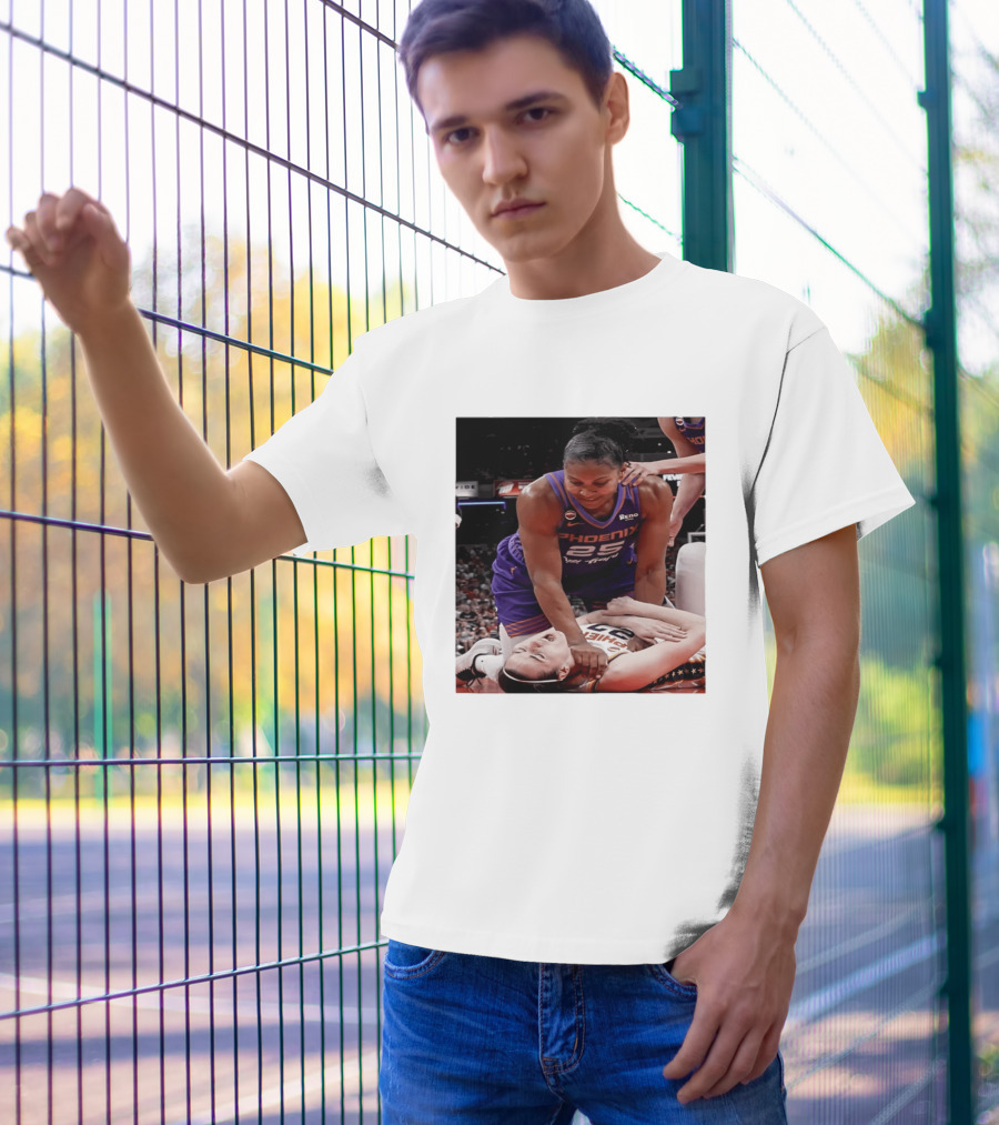 Brittney Griner Phoenix Mercury Caitlin Clark Indiana Fever NBA WNBA Crossover Moment T-Shirt