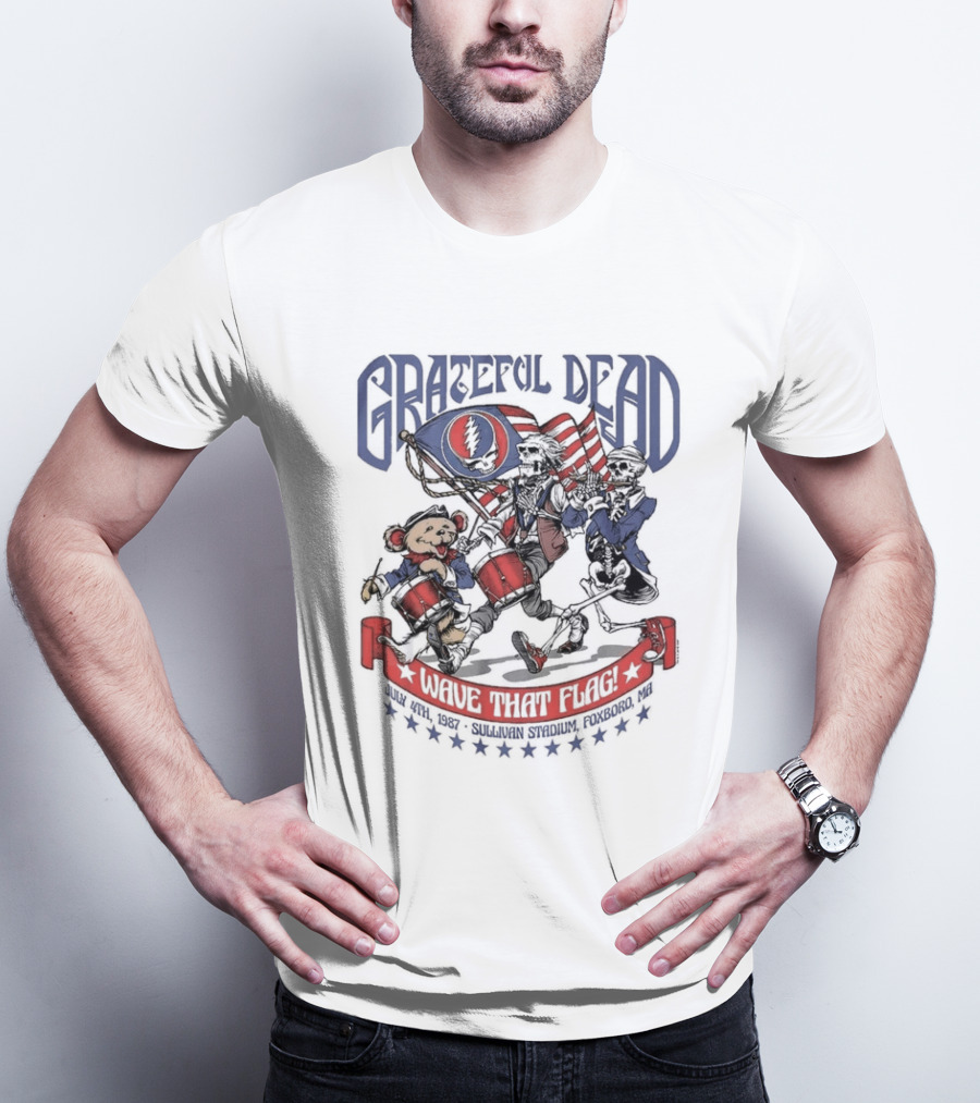 Grateful Dead Wave That Flag 4th Of July Sullivan Stadium Foxboro MA Bear Skeleton Jam Band Summer Concert T-Shirt