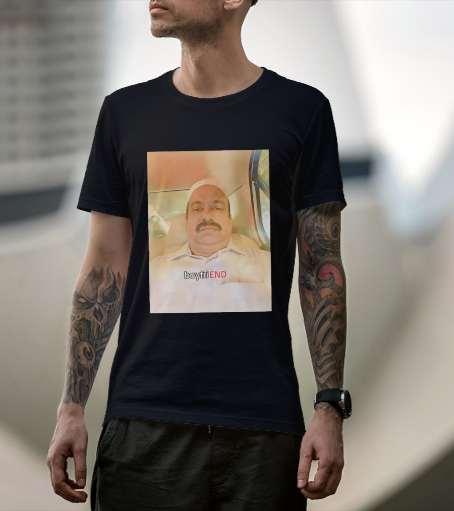 BoyfriEND Man Sitting Image T-Shirt