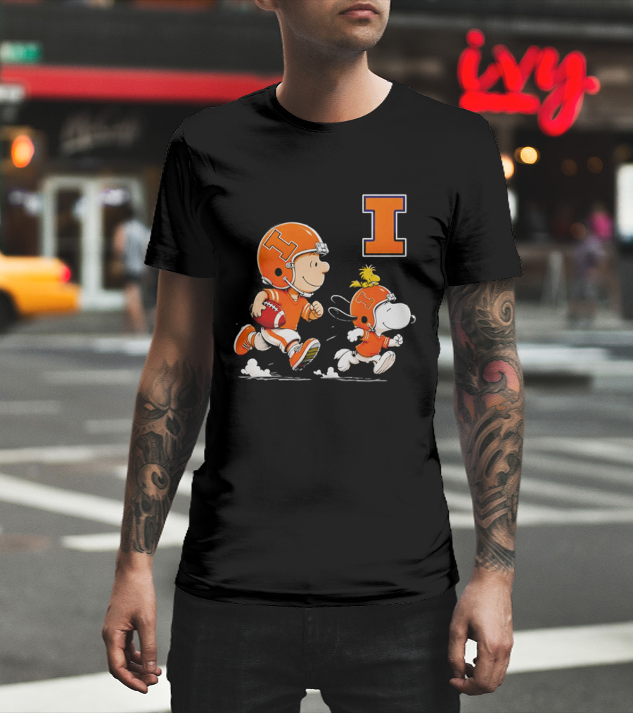 Charlie Brown Snoopy Football Running Letter I Peanuts T-Shirt