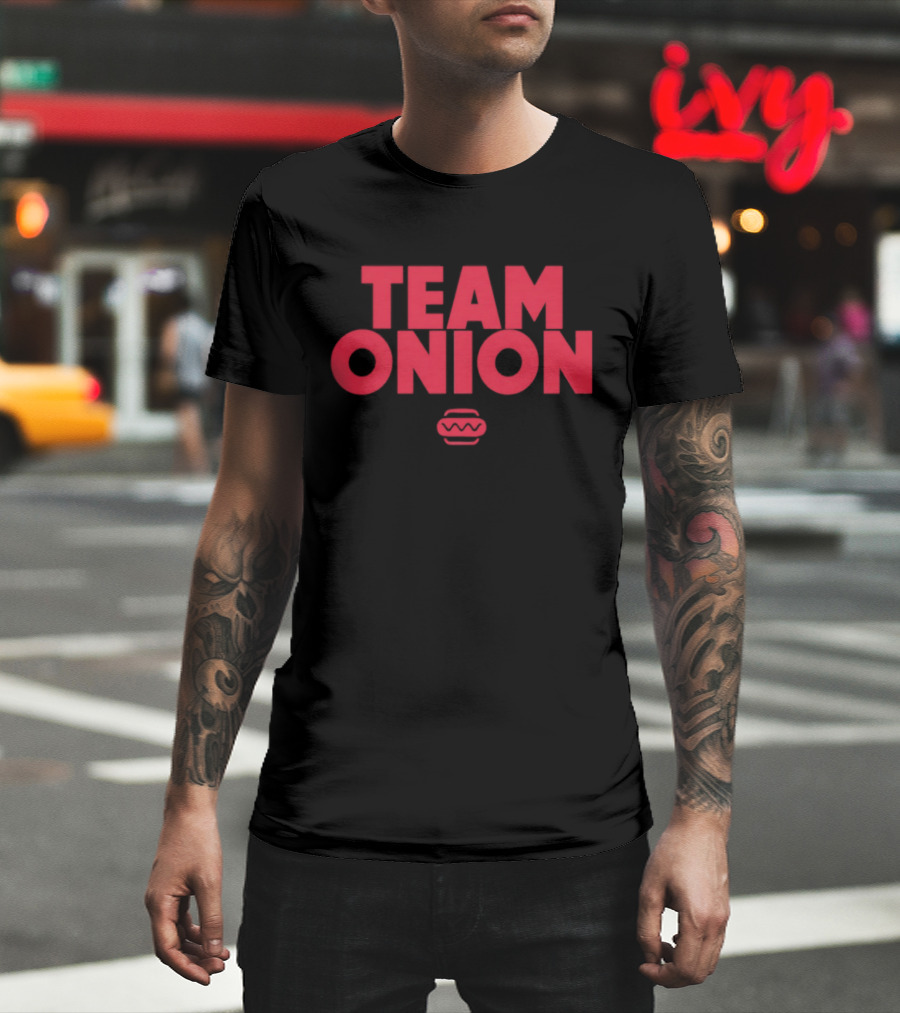 Team Onion Hot Dog Lovers Unite T-Shirt