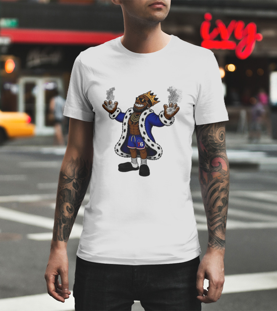 Philadelphia 76ers Muppet King With Crown And Robe T-Shirt