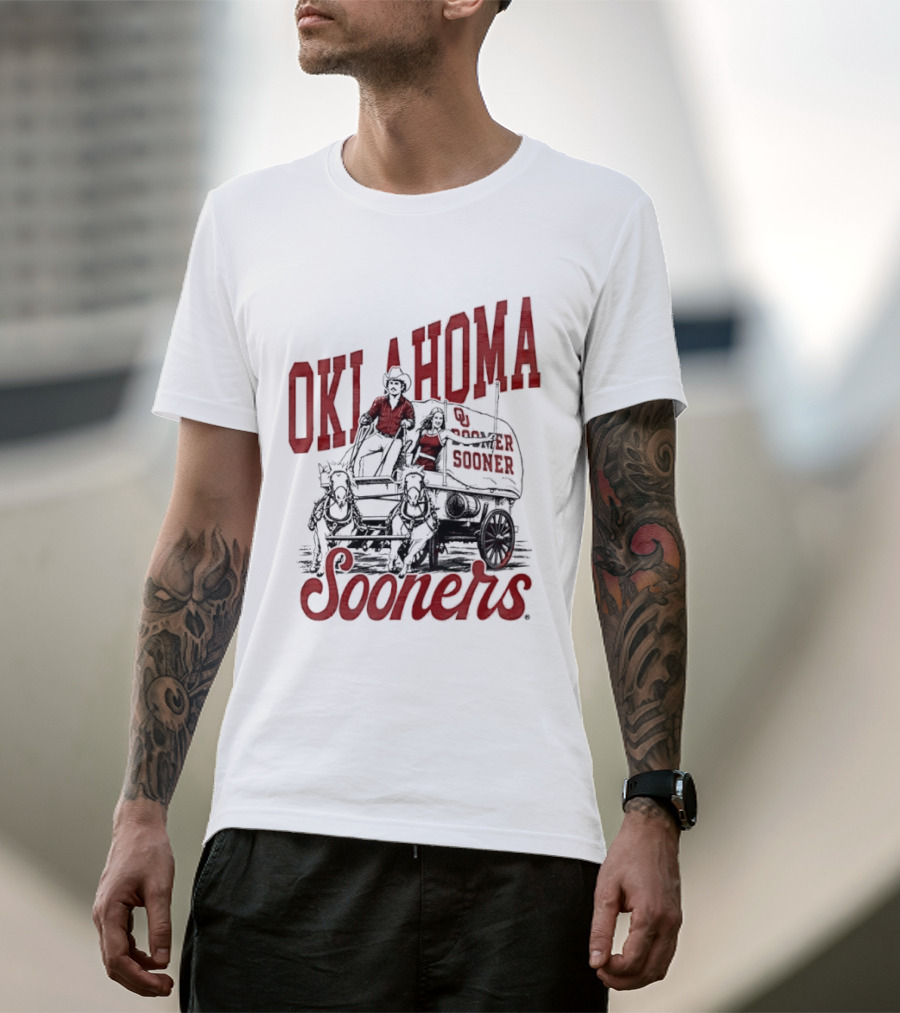 Oklahoma Sooners Boomer Sooner Horse Drawn Wagon T-Shirt
