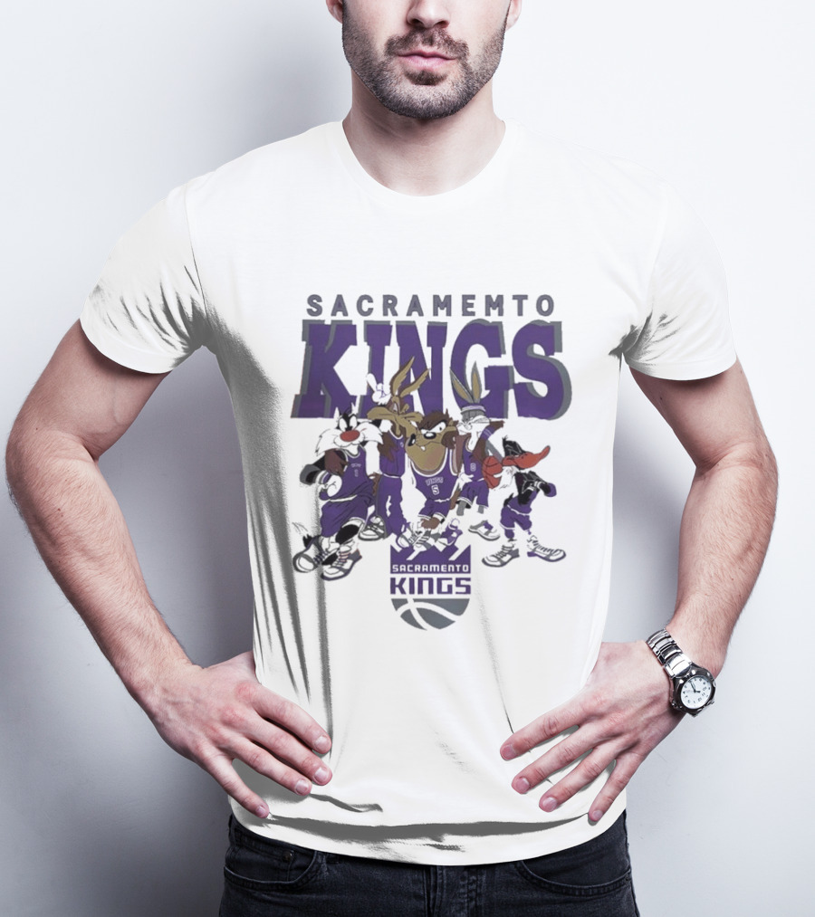 Sacramento Kings Looney Tunes Characters NBA Basketball Team T-Shirt