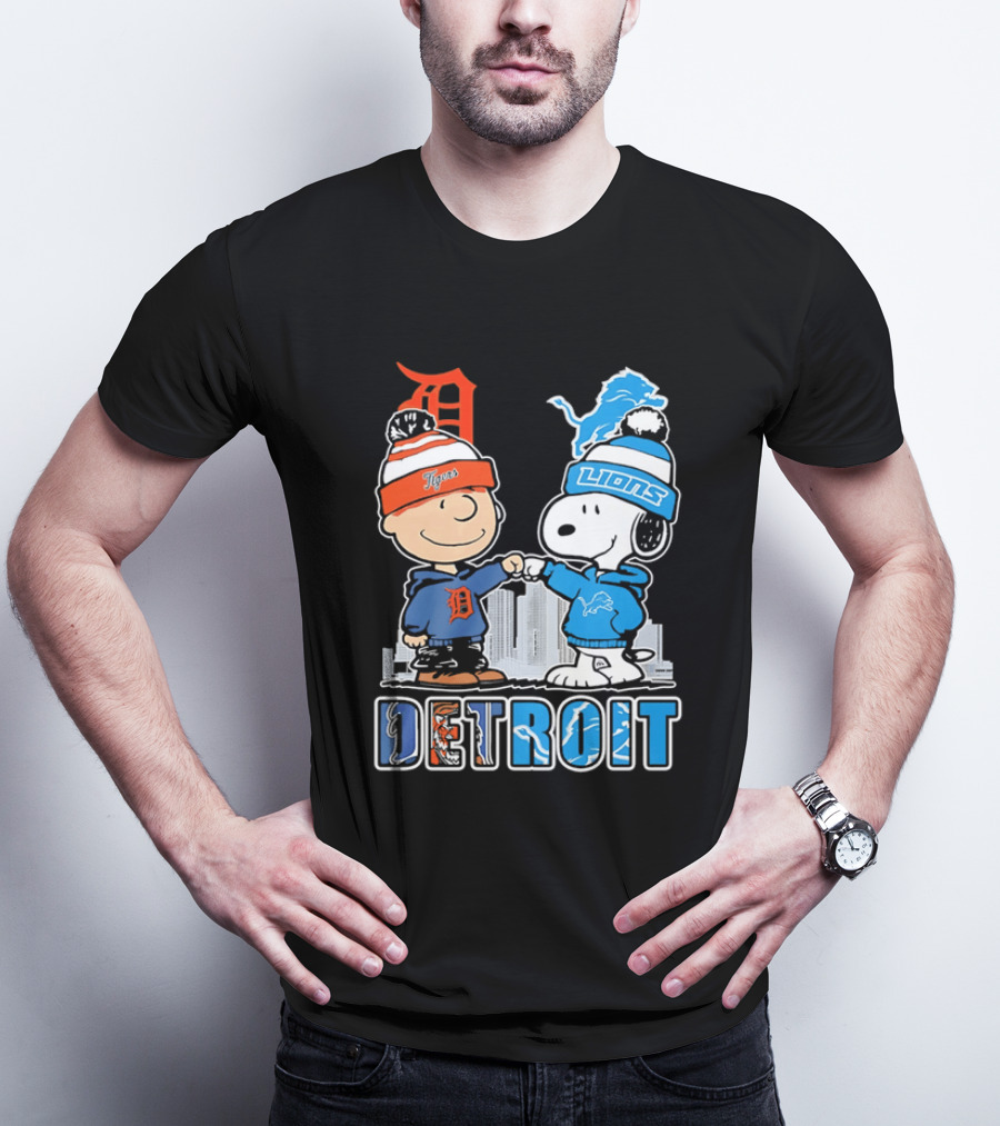 Charlie Brown Snoopy Detroit Tigers Lions Fist Bump Peanuts T-Shirt