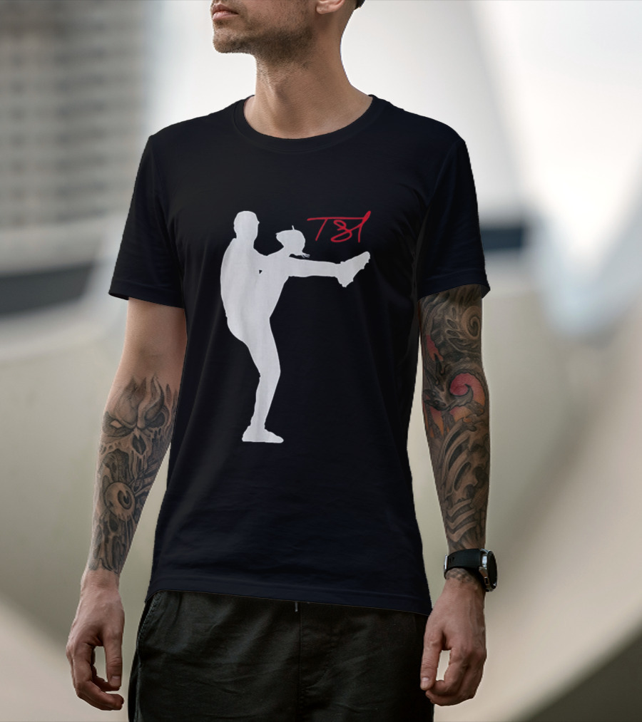 T61 Tarik Skubal Pitching Pose Los Angeles T-Shirt