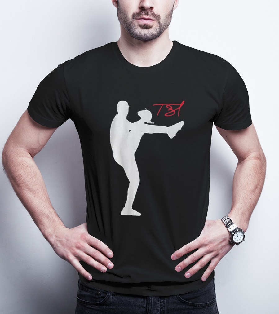 T61 Tarik Skubal Pitching Pose Los Angeles T-Shirt