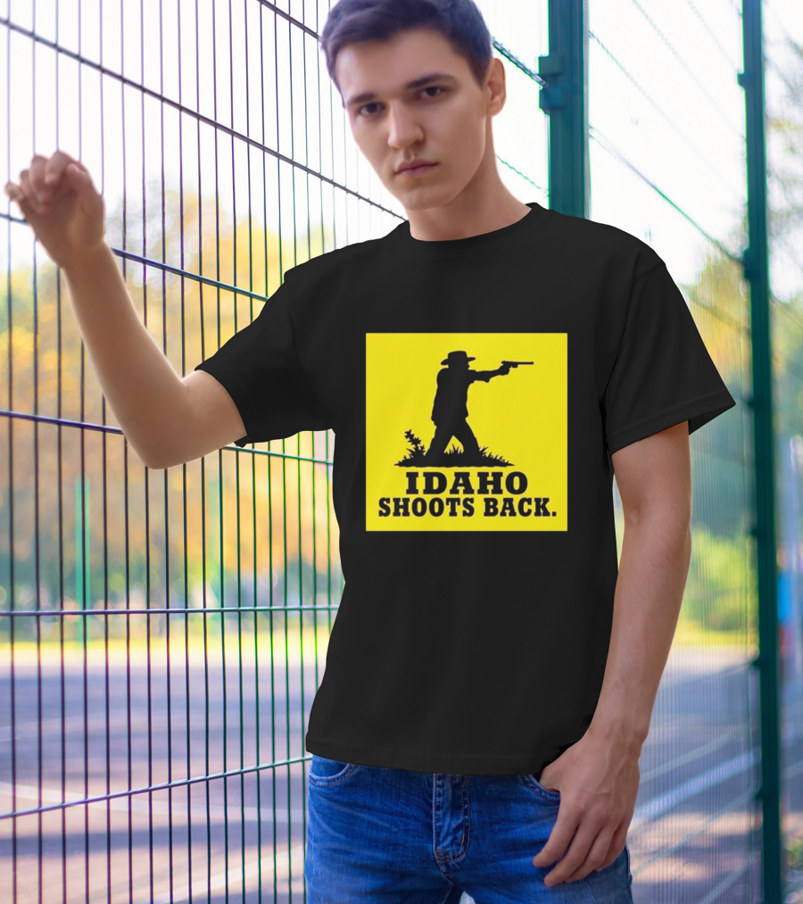 Idaho Shoots Back Cowboy Silhouette Retro Humor T-Shirt