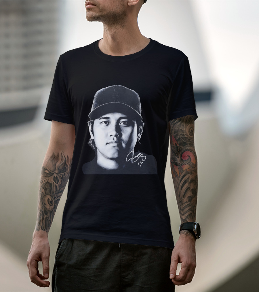 Shohei Ohtani LA Dodgers Cap Signature 17 T-Shirt