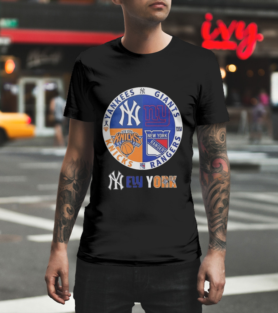 Yankees Giants Knicks Rangers New York Sports Teams Logos T-Shirt