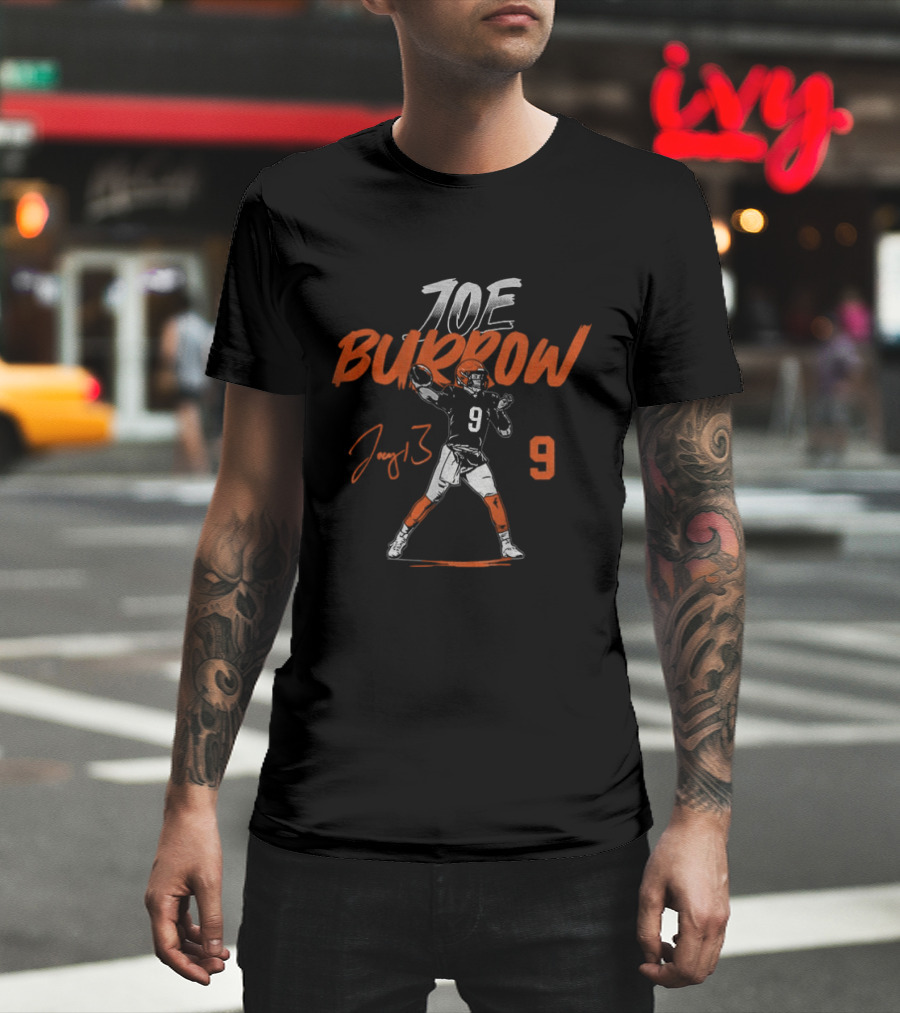Joe Burrow Player Number 9 Pose Signature Cleveland Football T-Shirt