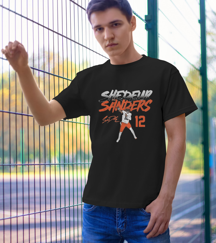 Shedeur Sanders Football Pose Number 12 Cleveland Player T-Shirt