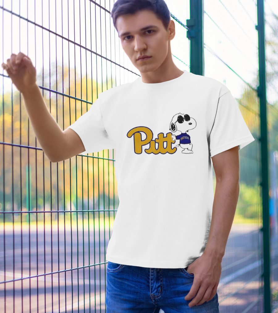 Pittsburgh Panthers NCAA Pitt Snoopy Sunglasses Cartoon T-Shirt