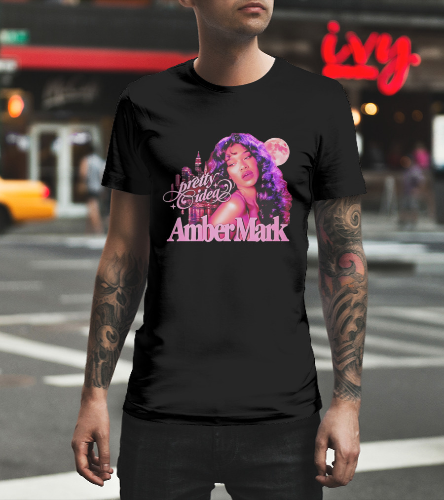 Pretty Idea Amber Mark Woman Moon City Skyline T-Shirt